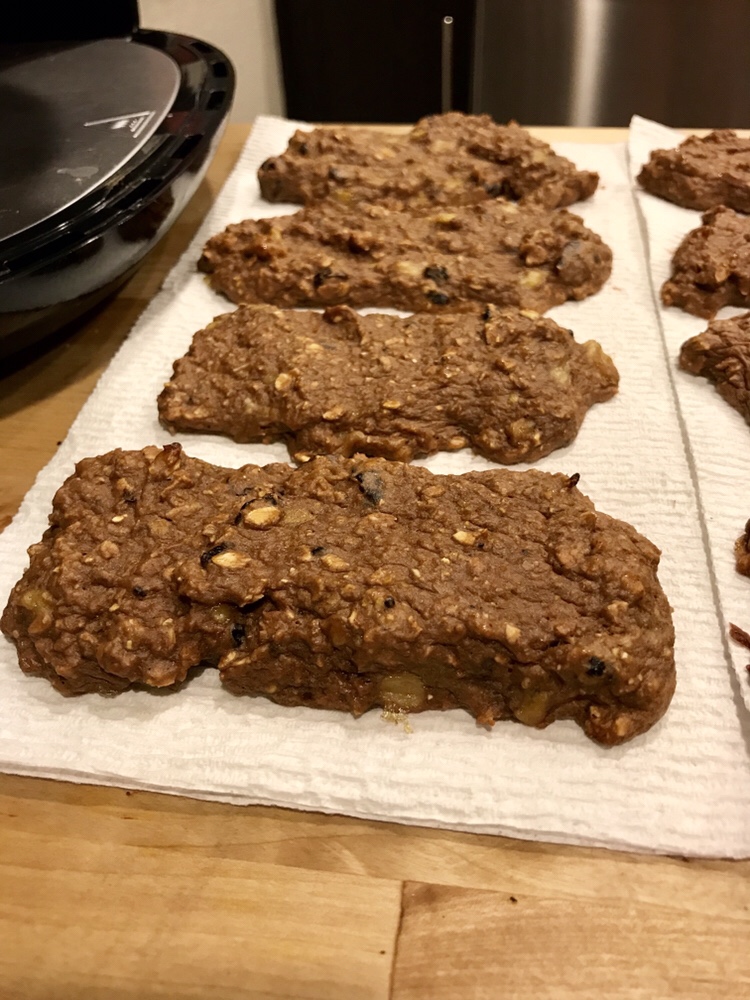 HMR Healthy Solutions Peanut Butter Chocolate Banana Bars | The Healthy ...